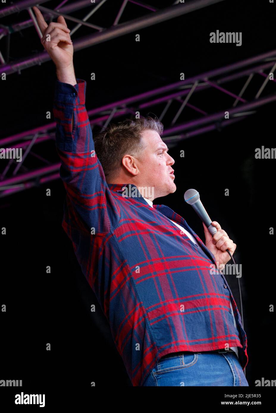 Ash Frith, Stand Up Comedian, Open Air Comedy, Leigh Folk Festival ...