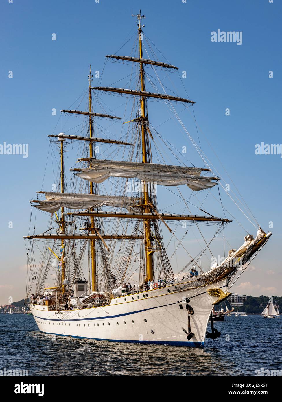 Kiel, Germany. 25th June, 2022. Navy soldiers set sail on the sail ...