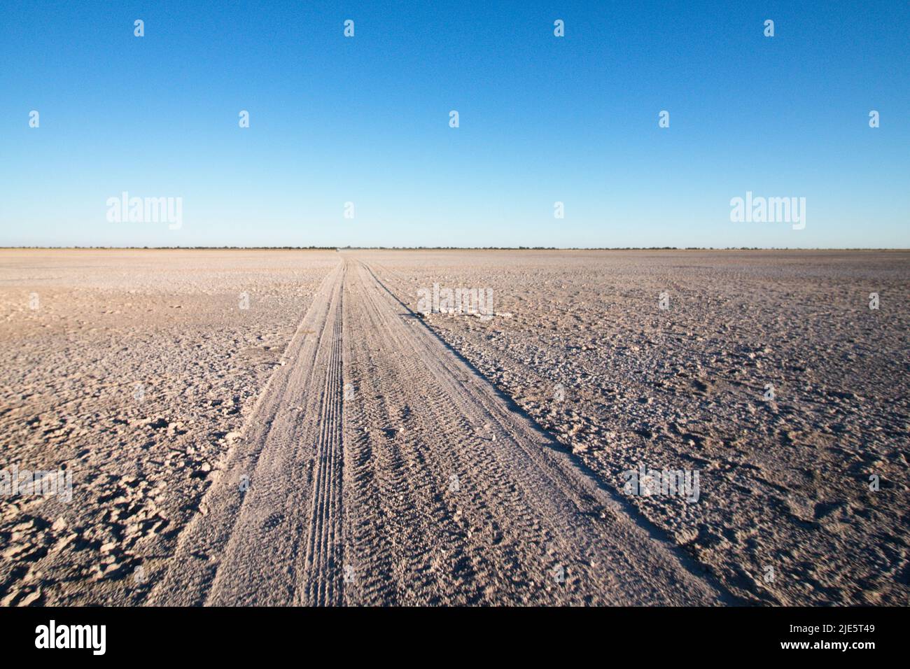 Ntwetwe Salt Pan in Botswana Stock Photo - Alamy