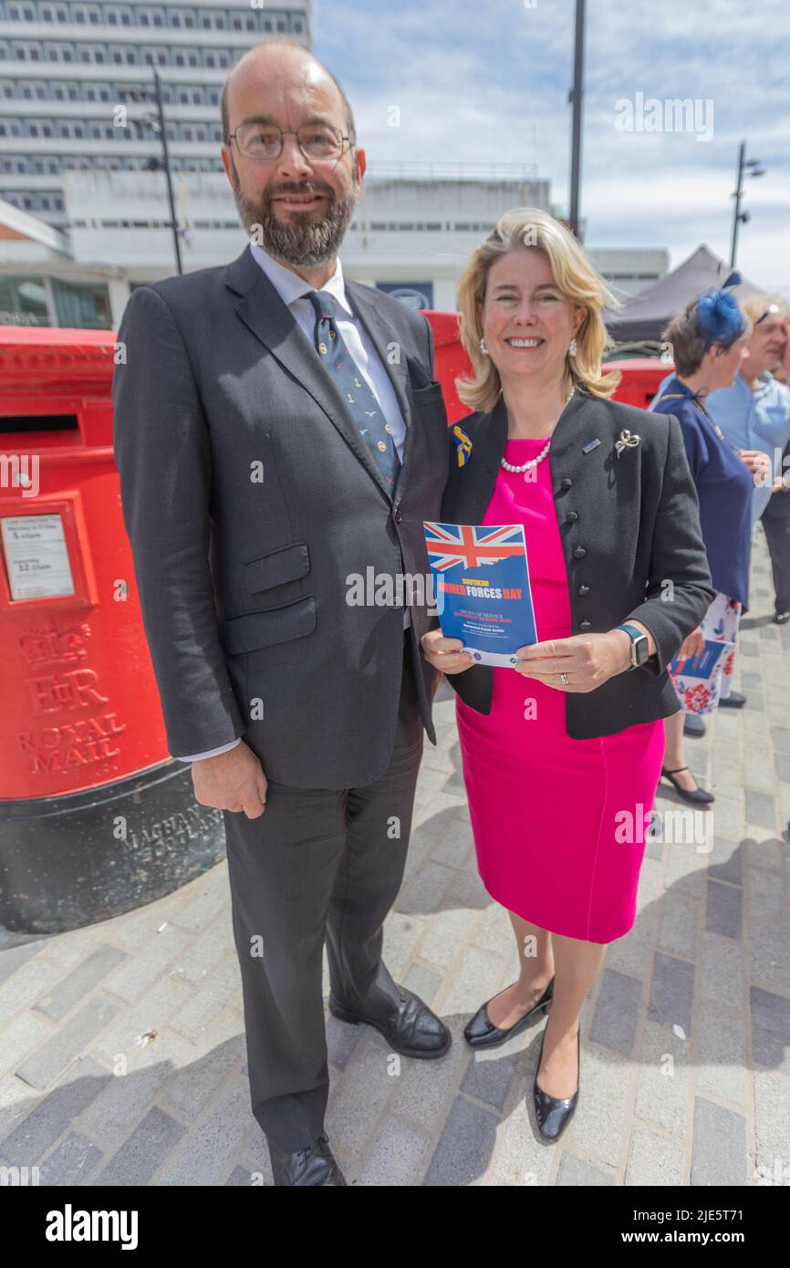 Anna firth mp hi-res stock photography and images - Alamy