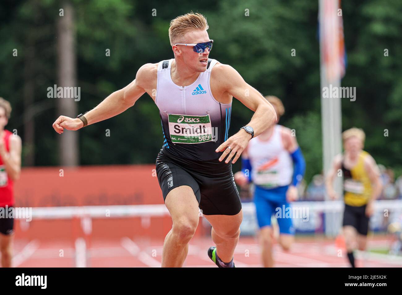 APELDOORN, NETHERLANDS - JUNE 25: Nick Smidt of The Netherlands ...