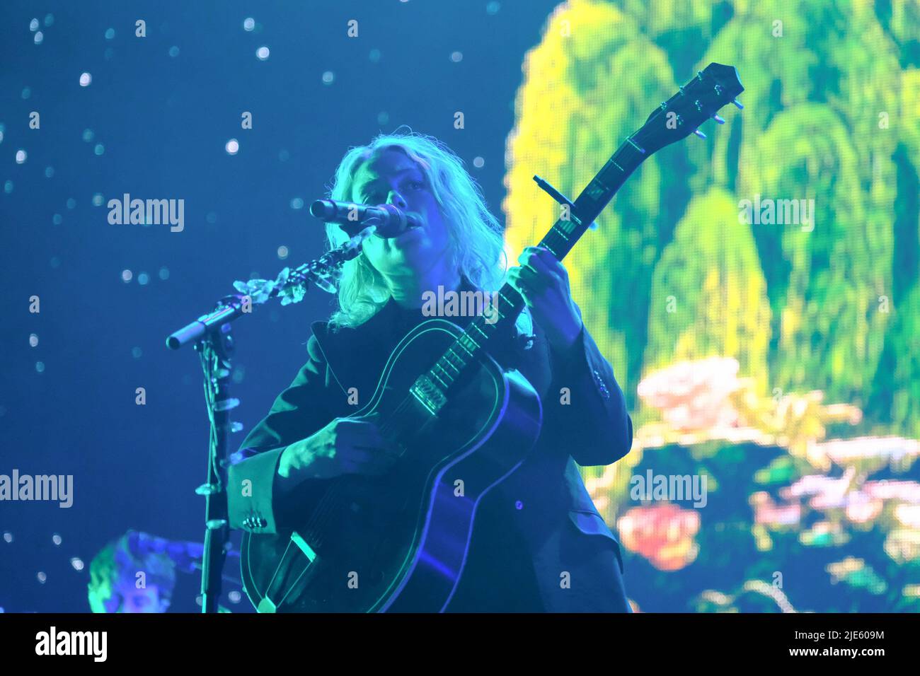 Pilton, UK. 24th June, 2022. An American singer songwriter Phoebe ...