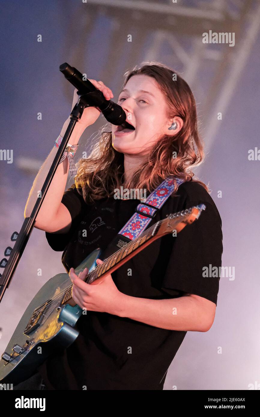 Pilton, UK. 24th June, 2022. Scandipop Norwegian indie pop artist ...