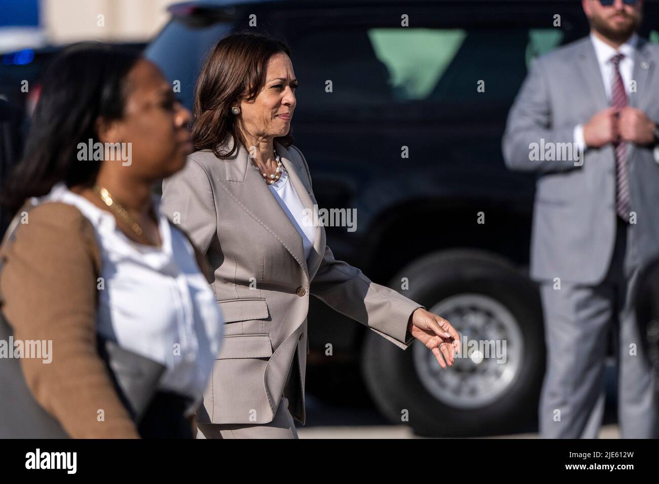 United States Vice President Kamala Harris walks towards Air Force Two ...
