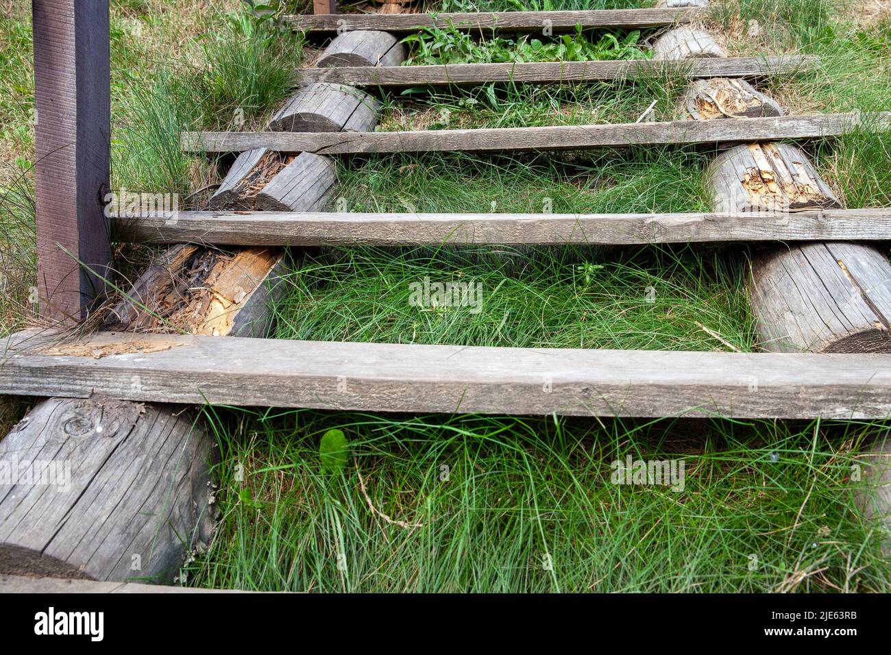 Staircase damage hi-res stock photography and images - Alamy