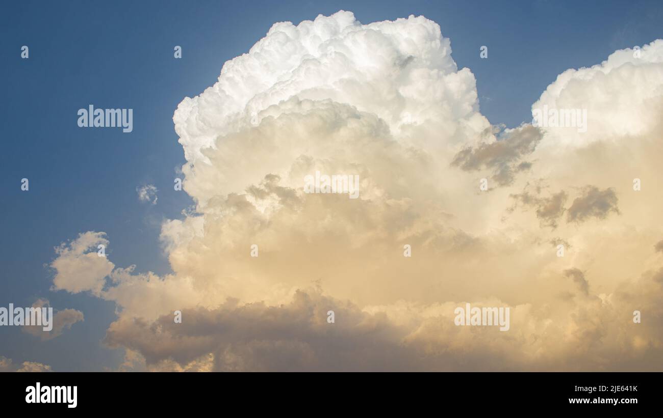 Photogenic space hi-res stock photography and images - Alamy