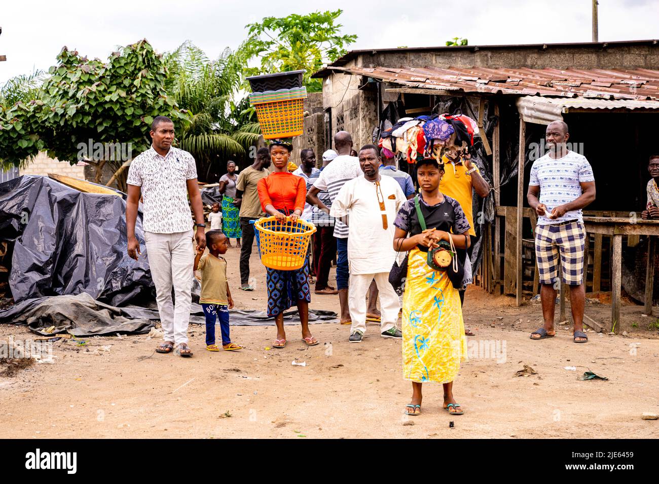 Daily life, people on the streets in Ivory Coast, Cote d'Ivoire, de ...