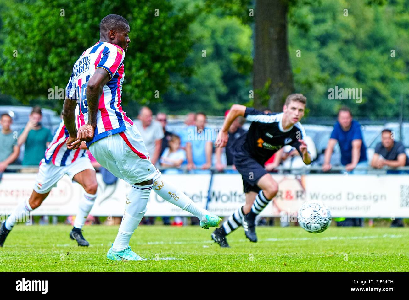 Jeremy bokila hi-res stock photography and images - Alamy