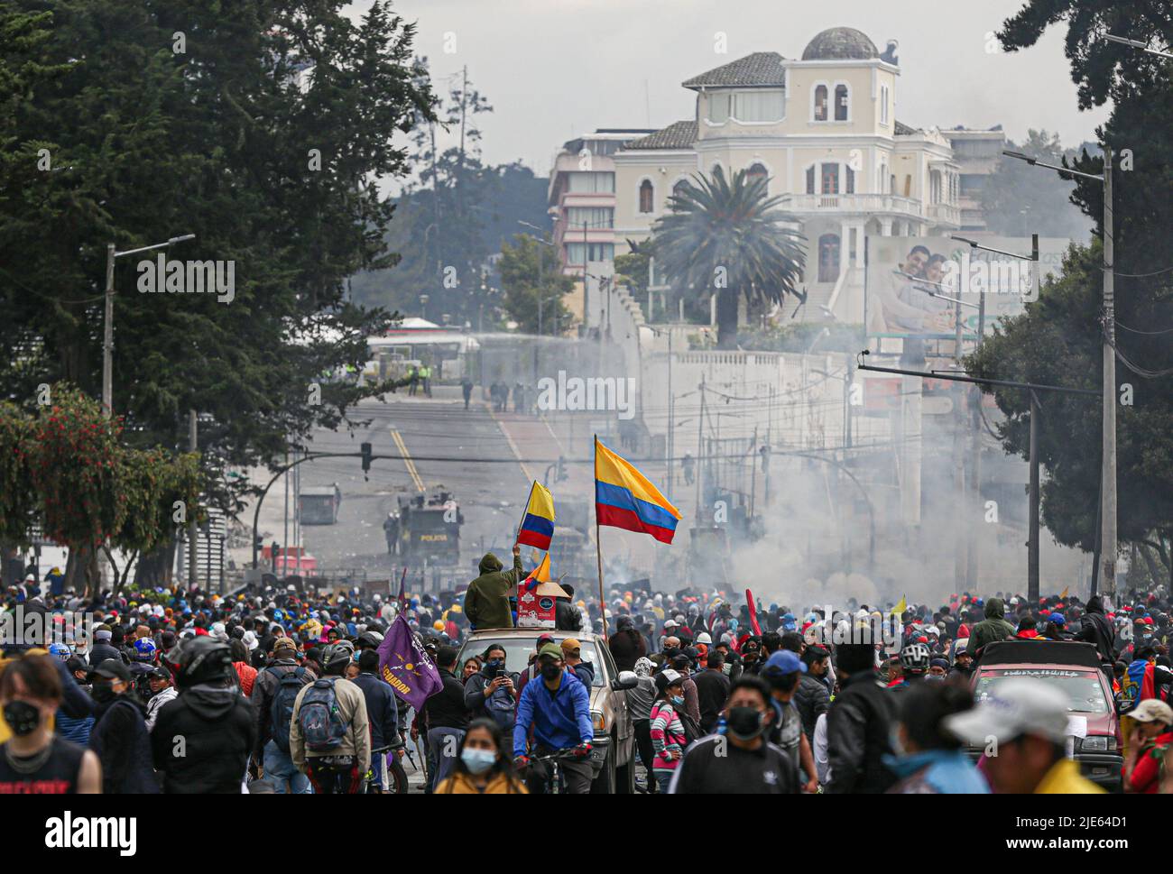 Quito, Ecuador. 24th June, 2022. The indigenous people and police ...
