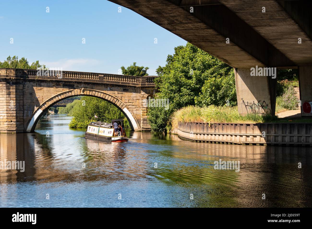 Ferrybridge old bridge hi-res stock photography and images - Alamy