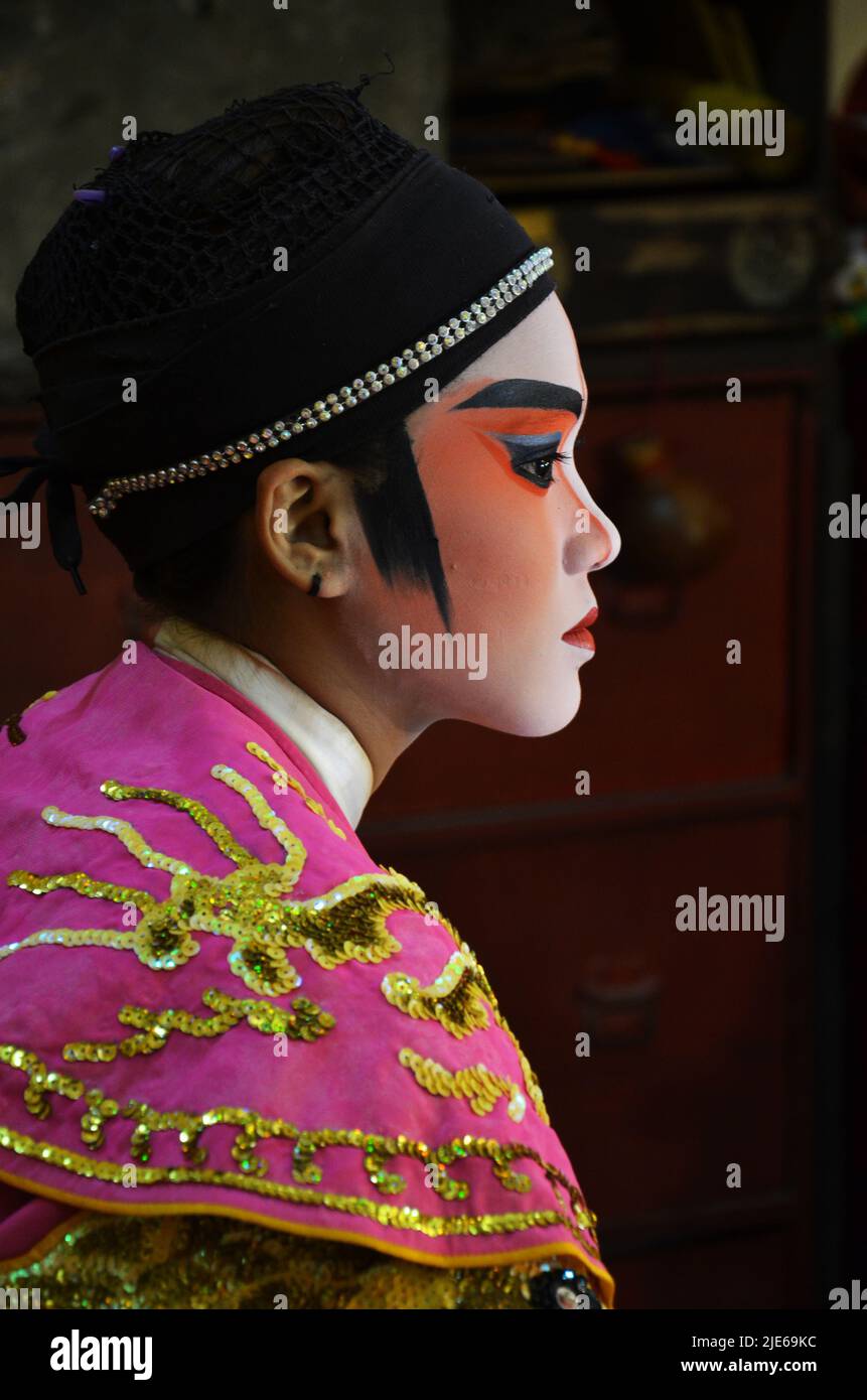 Thai act people of chinese descent makeup painting on face and wear ...