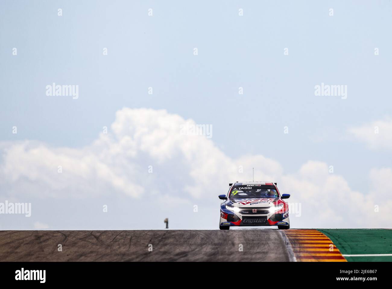 09 TASSI Attila (HUN), LIQUI MOLY Engstler, Honda Civic Type R TCR ...