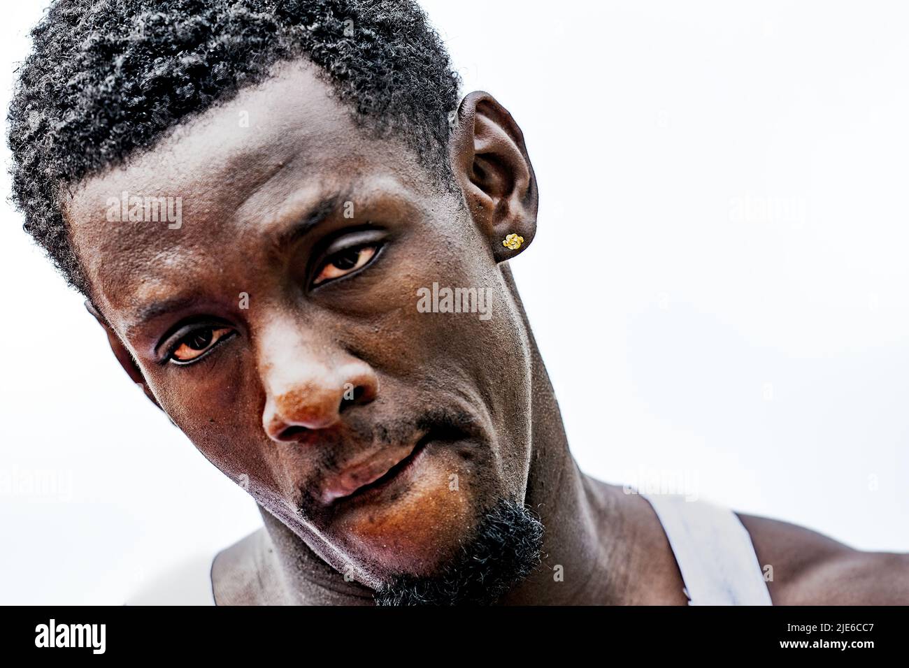 APELDOORN - Athlete Taymir e Burnet during the semi-final 200 meters at ...