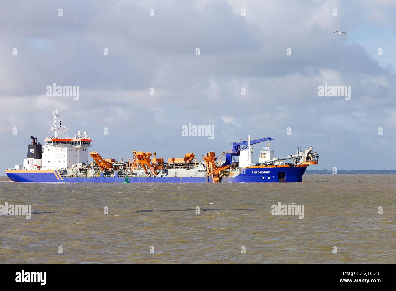 Trailing Suction Hopper Dredger Rotterdam working at the entrance to ...