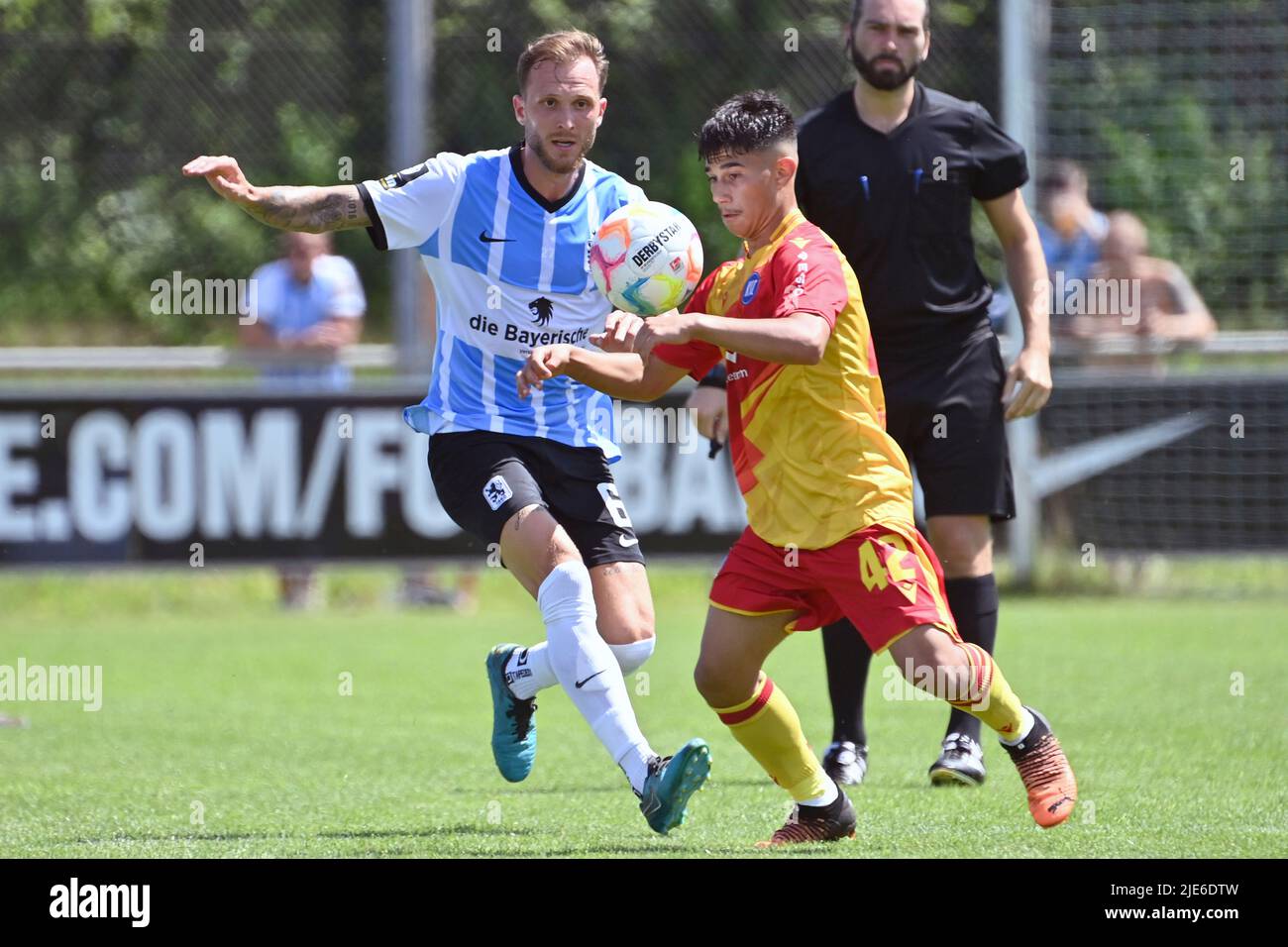 1860 men shirt hi-res stock photography and images - Alamy