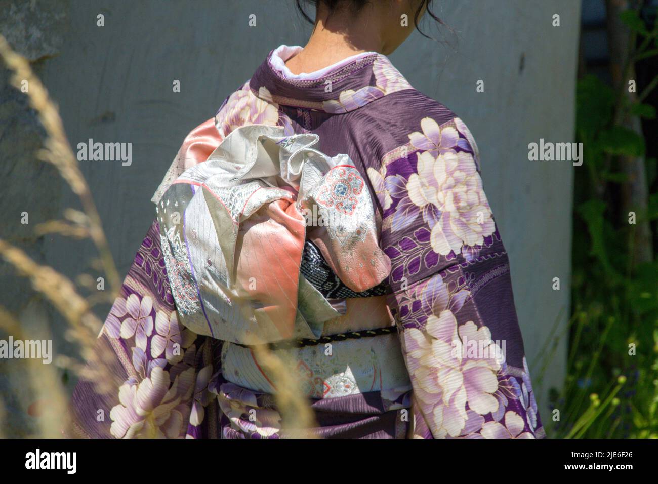 Japanese kimono model hi-res stock photography and images - Alamy