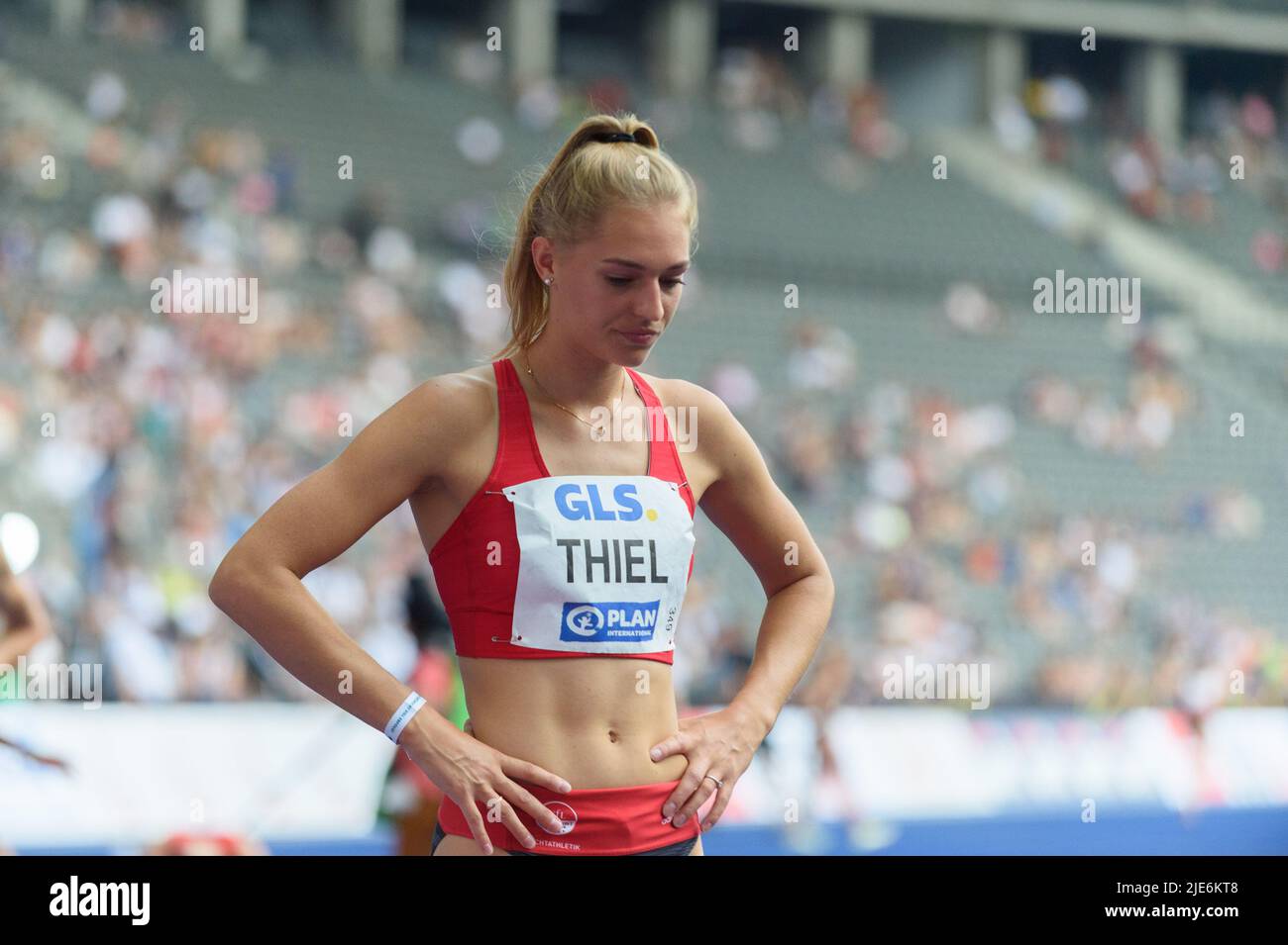 June 25, 2022, %G: Luna Thiel (VfL Eintracht Hannover) before the 400 ...