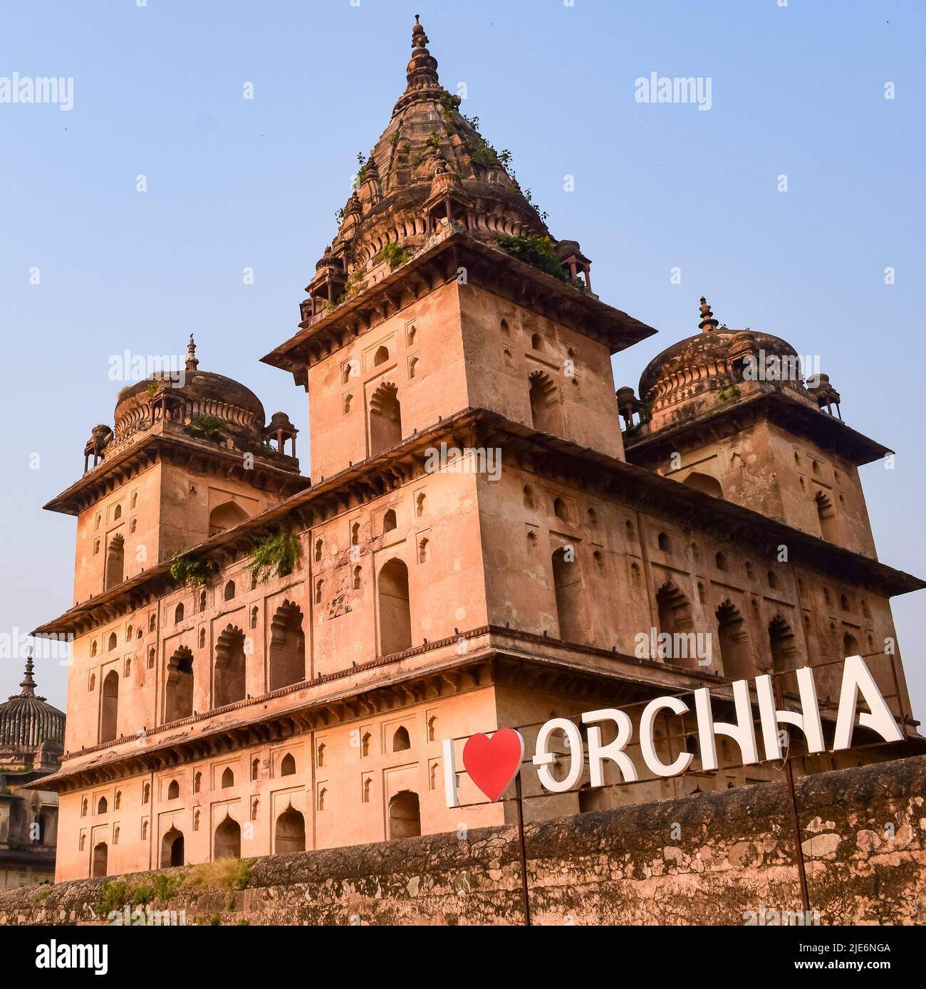 Morning View of Royal Cenotaphs (Chhatris) of Orchha, Madhya Pradesh ...