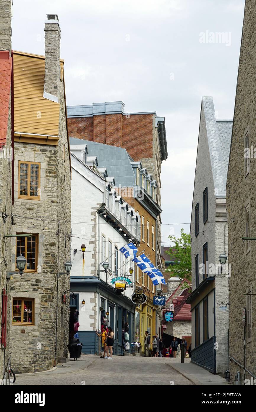 Lat 46 81214600 hi-res stock photography and images - Alamy