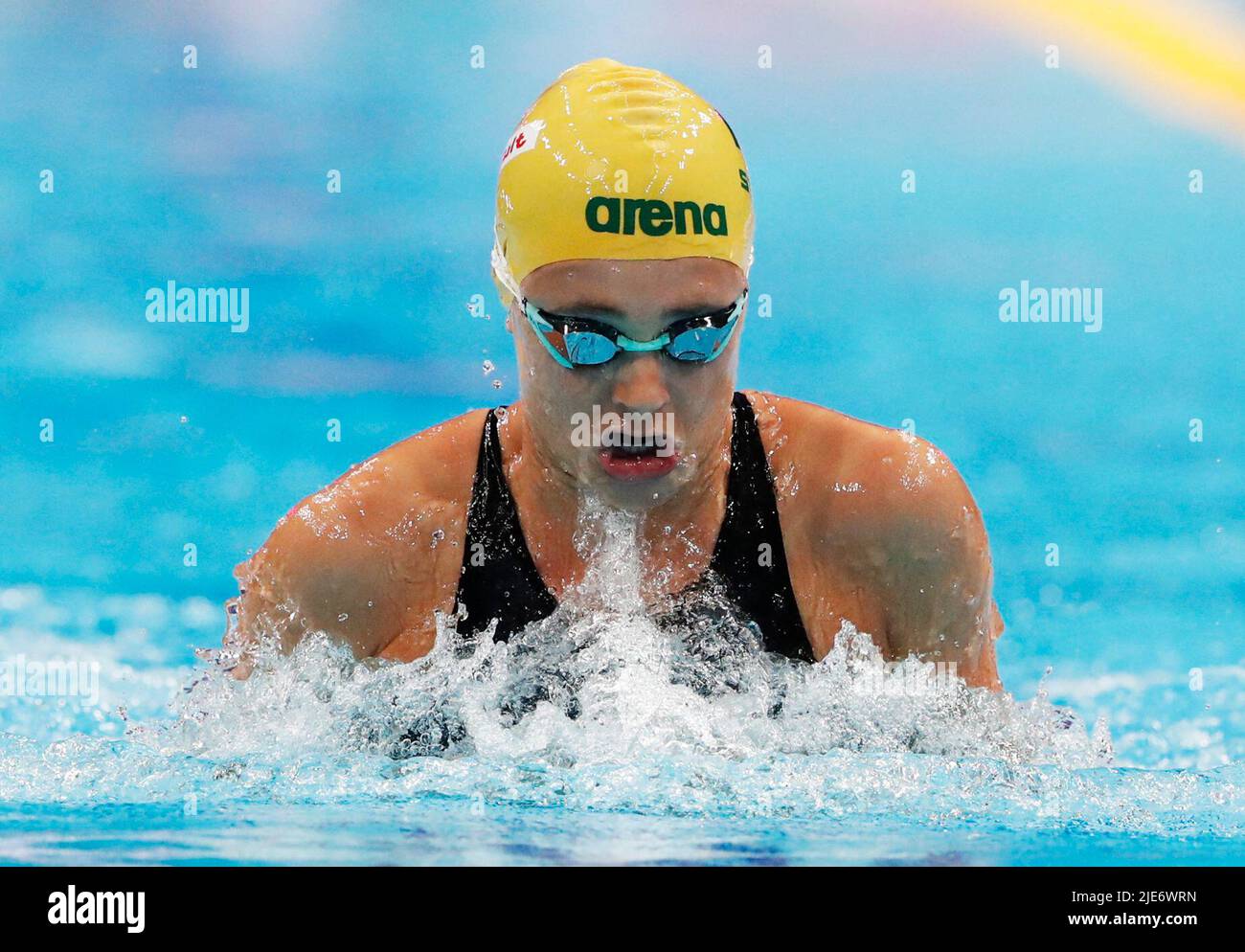 Jenna strauch hi-res stock photography and images - Alamy