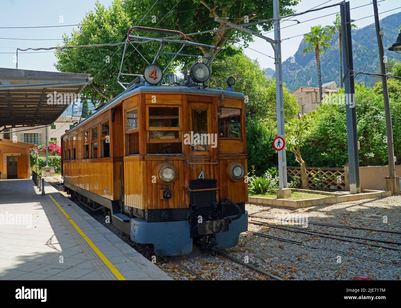 Ferrocarril de soller majorca hi-res stock photography and images - Alamy