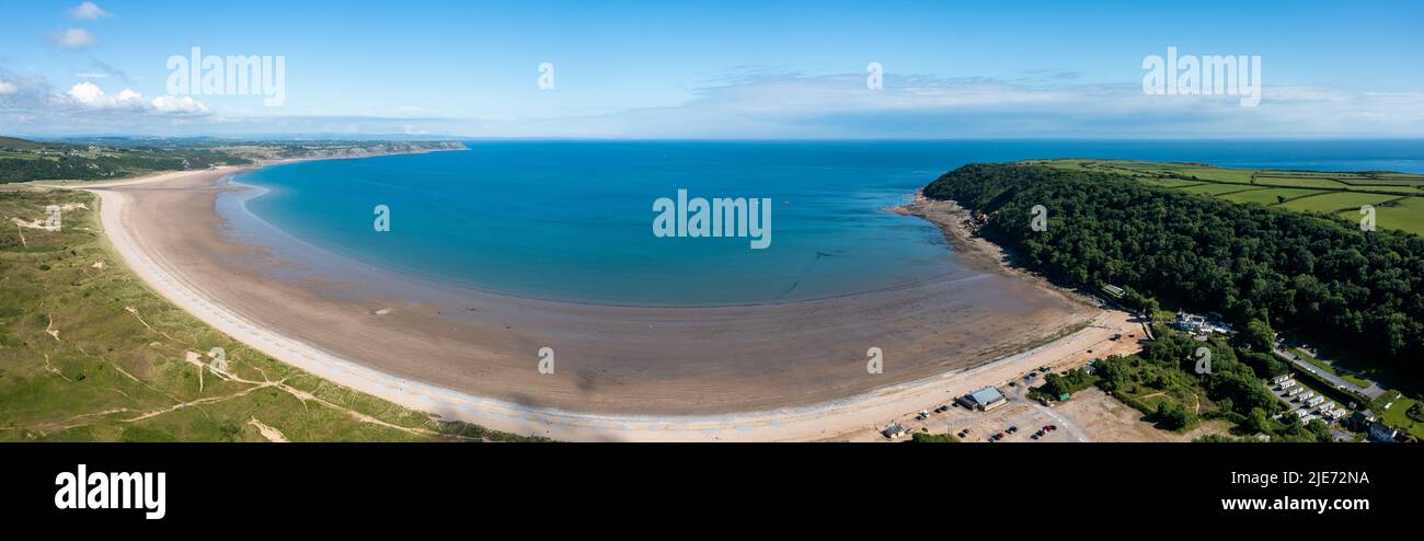 Oxwich Bay on the Gower peninsula in Swansea, UK Stock Photo - Alamy