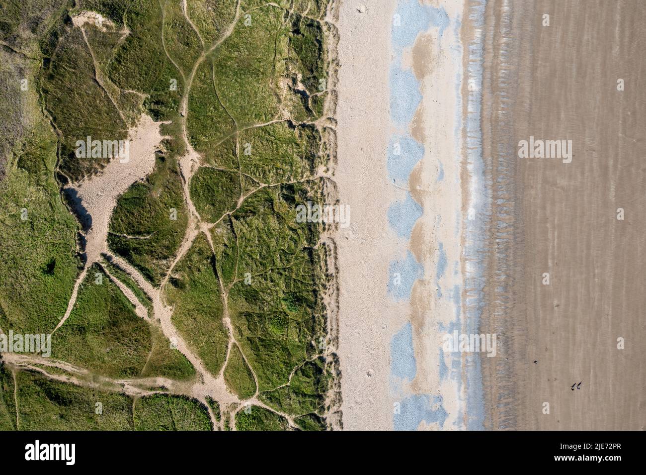 Oxwich Bay on the Gower peninsula in Swansea, UK Stock Photo - Alamy