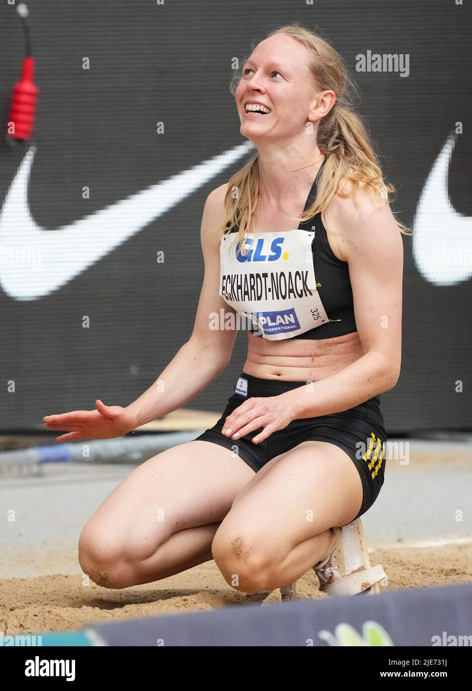 Neele eckhardt triple jump hi-res stock photography and images - Alamy