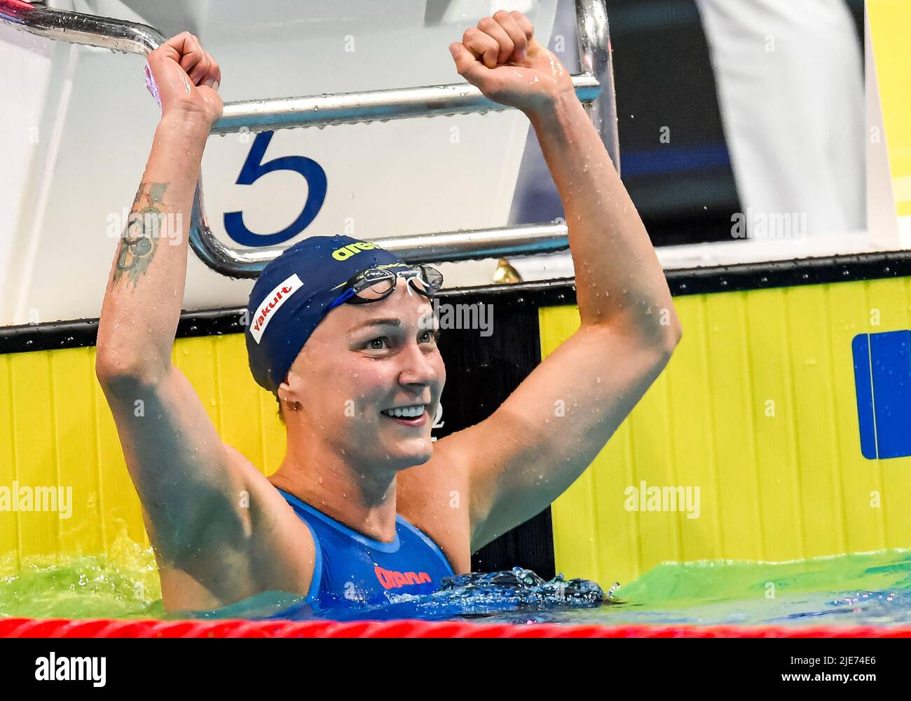 Sjostrom sarah swe hi-res stock photography and images - Alamy