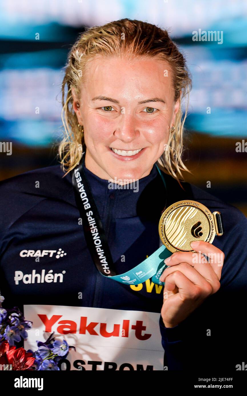 Sjostrom sarah swe gold medal hi-res stock photography and images - Alamy