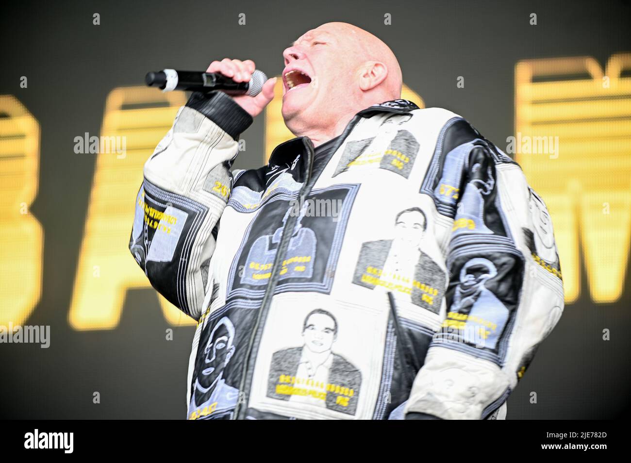 Buster bloodvessel performing bad manners hi-res stock photography and ...