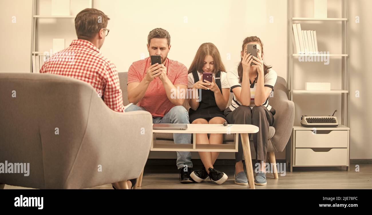 parent-teacher meeting. father mother and child at psychologist session ...