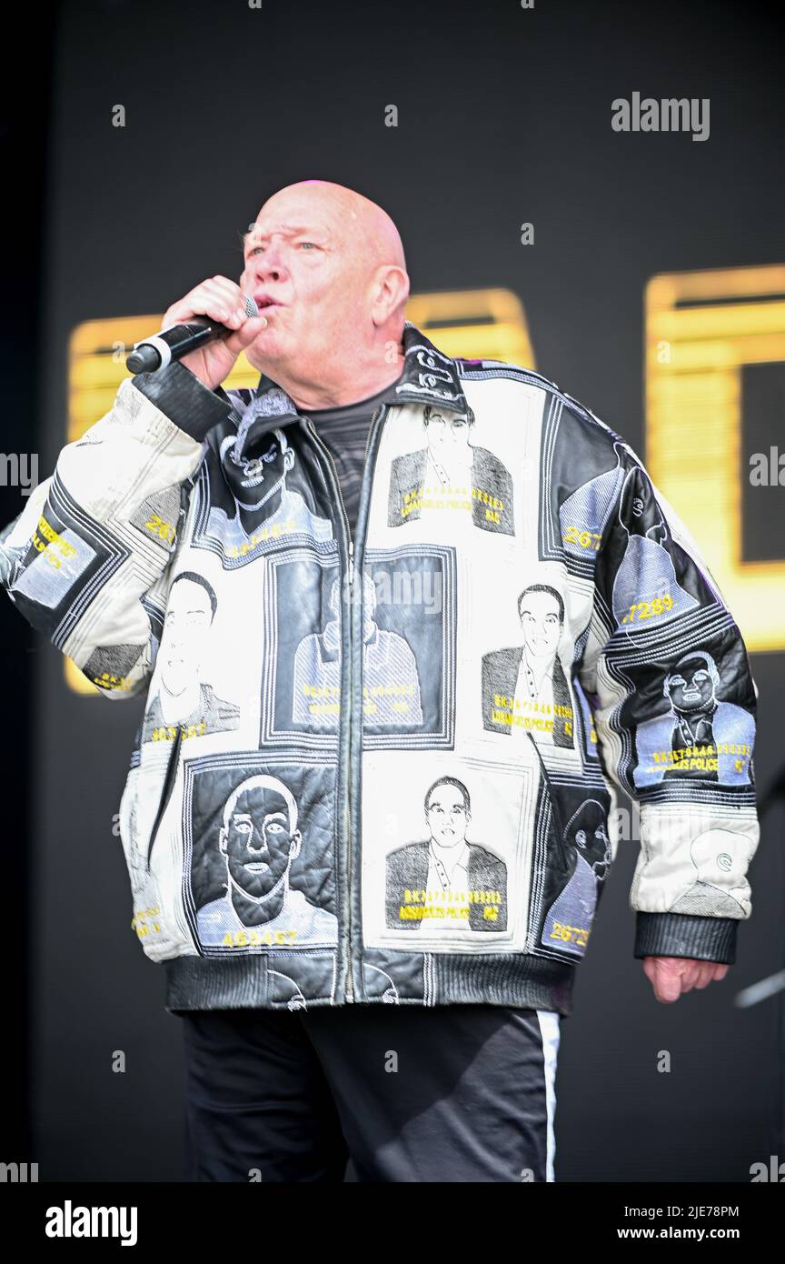 Buster bloodvessel performing bad manners hi-res stock photography and ...
