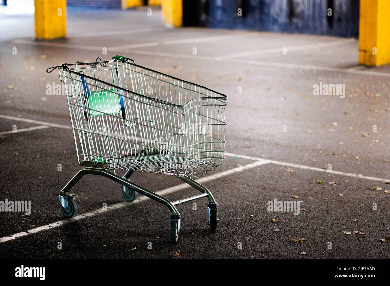Abandoned trolley car hi-res stock photography and images - Alamy