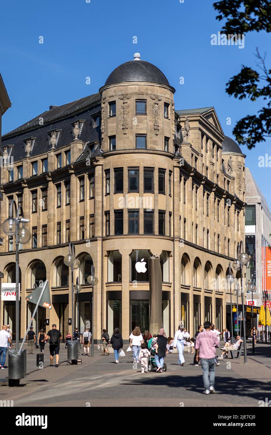 Incidental people and vivid architecture downtown Cologne Stock Photo ...