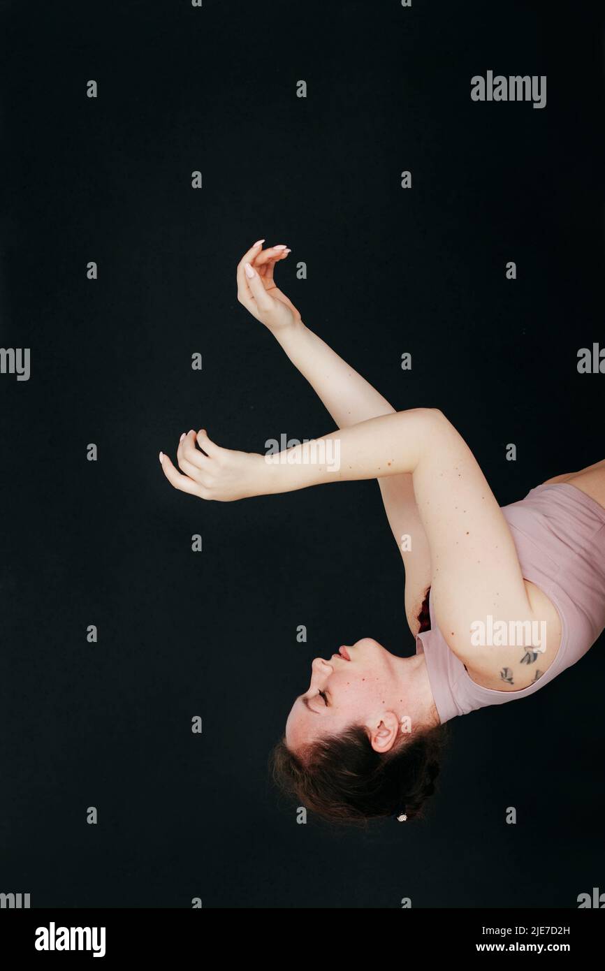 Movements of the body hi-res stock photography and images - Alamy