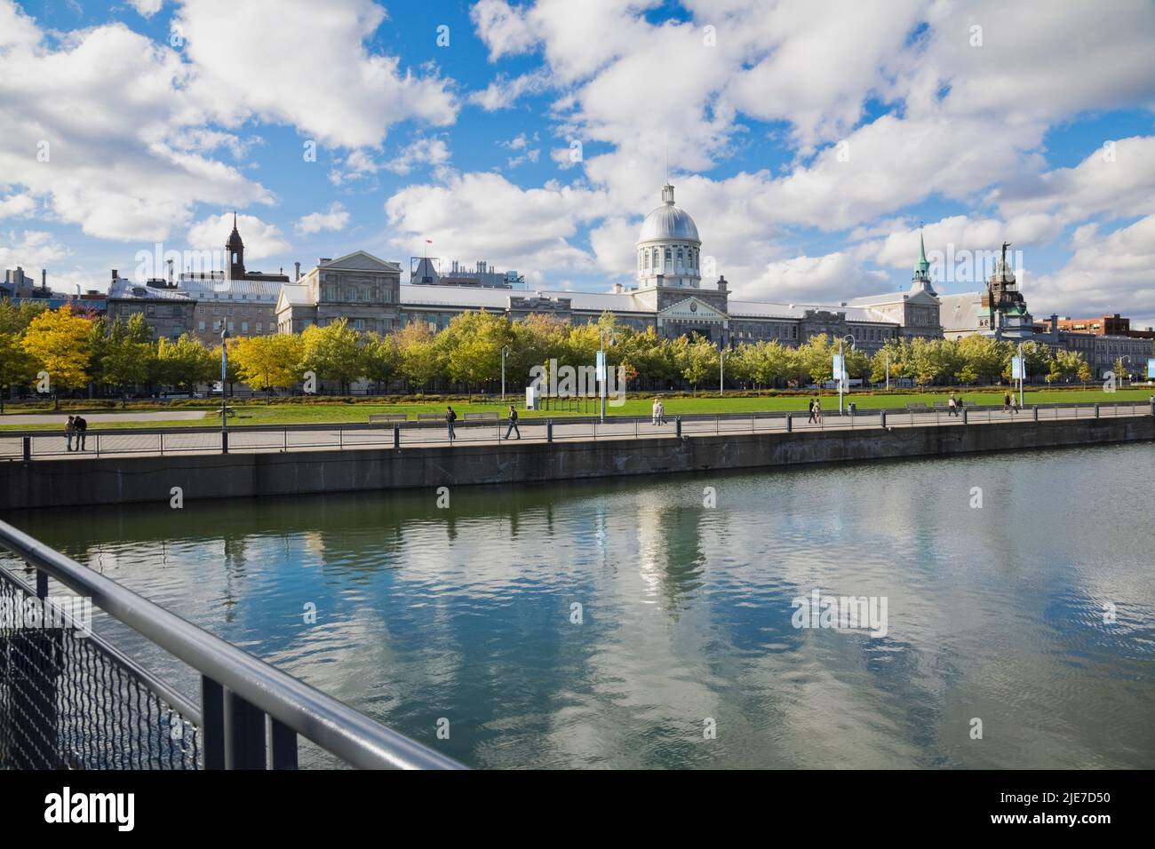 Bonsecours basin and Bonsecours market in autumn, Old Port of Montreal ...