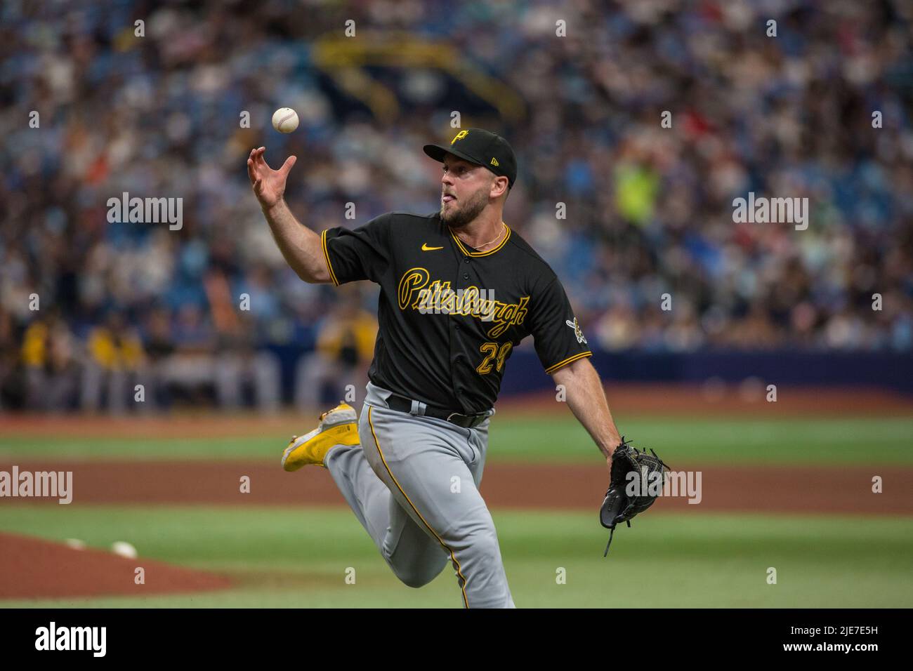 Pittsburgh, USA. June 25, 2022: Pittsburgh Pirates starting pitcher Wil ...