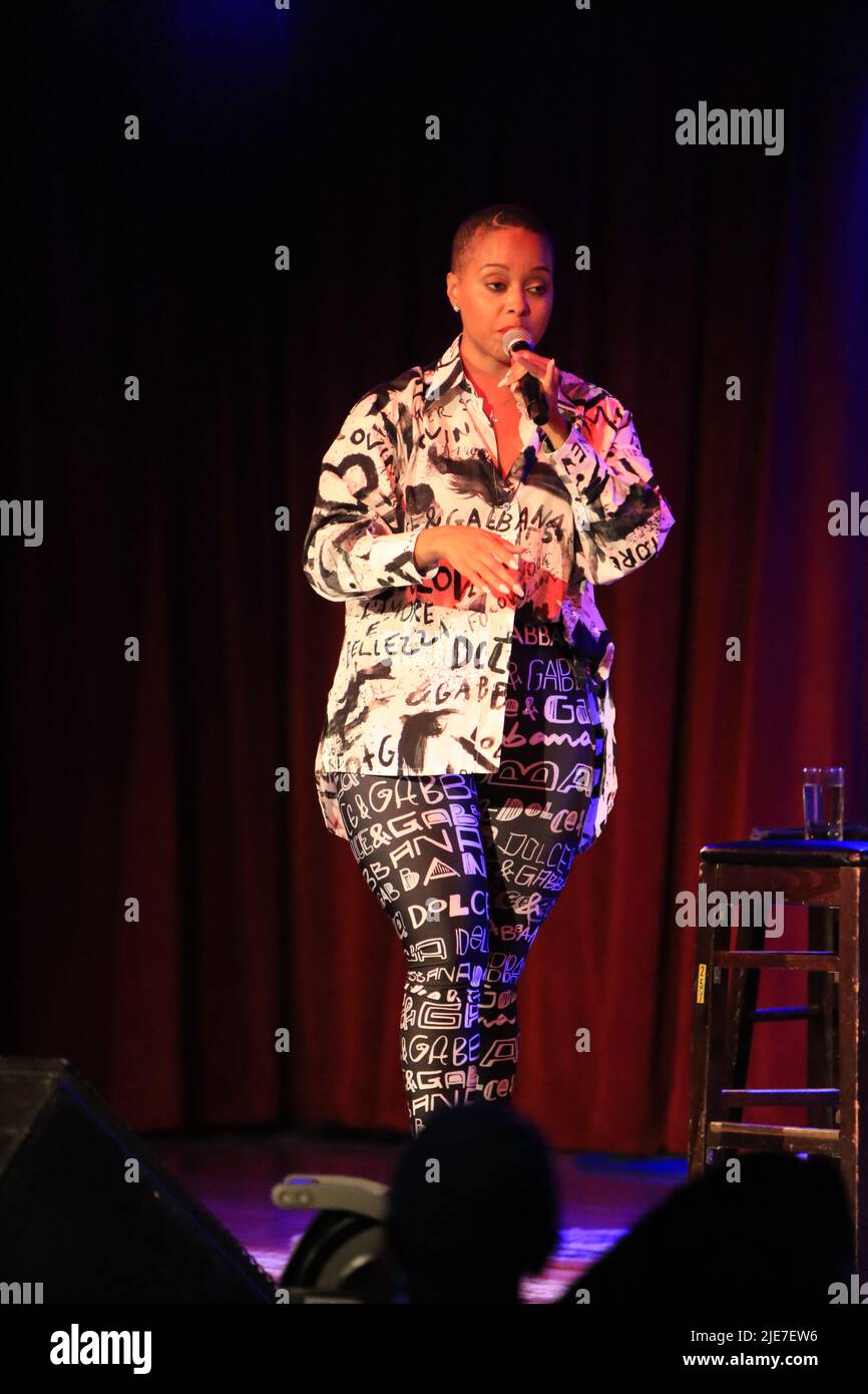 Singer Chrisette Michele performing live at the City Winery Restaurant ...