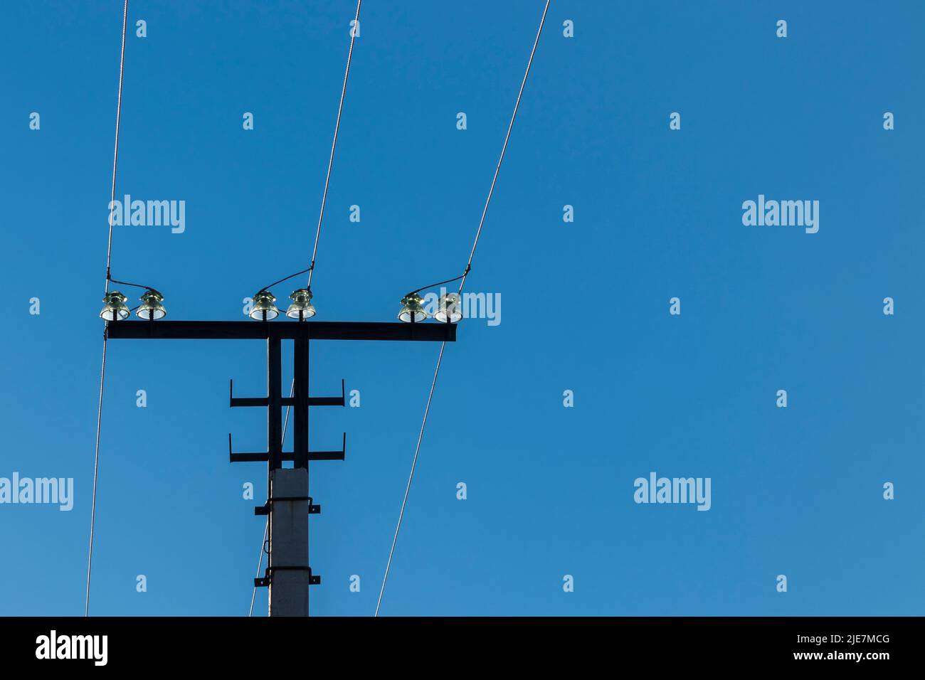 Three phase transmission line hi-res stock photography and images - Alamy