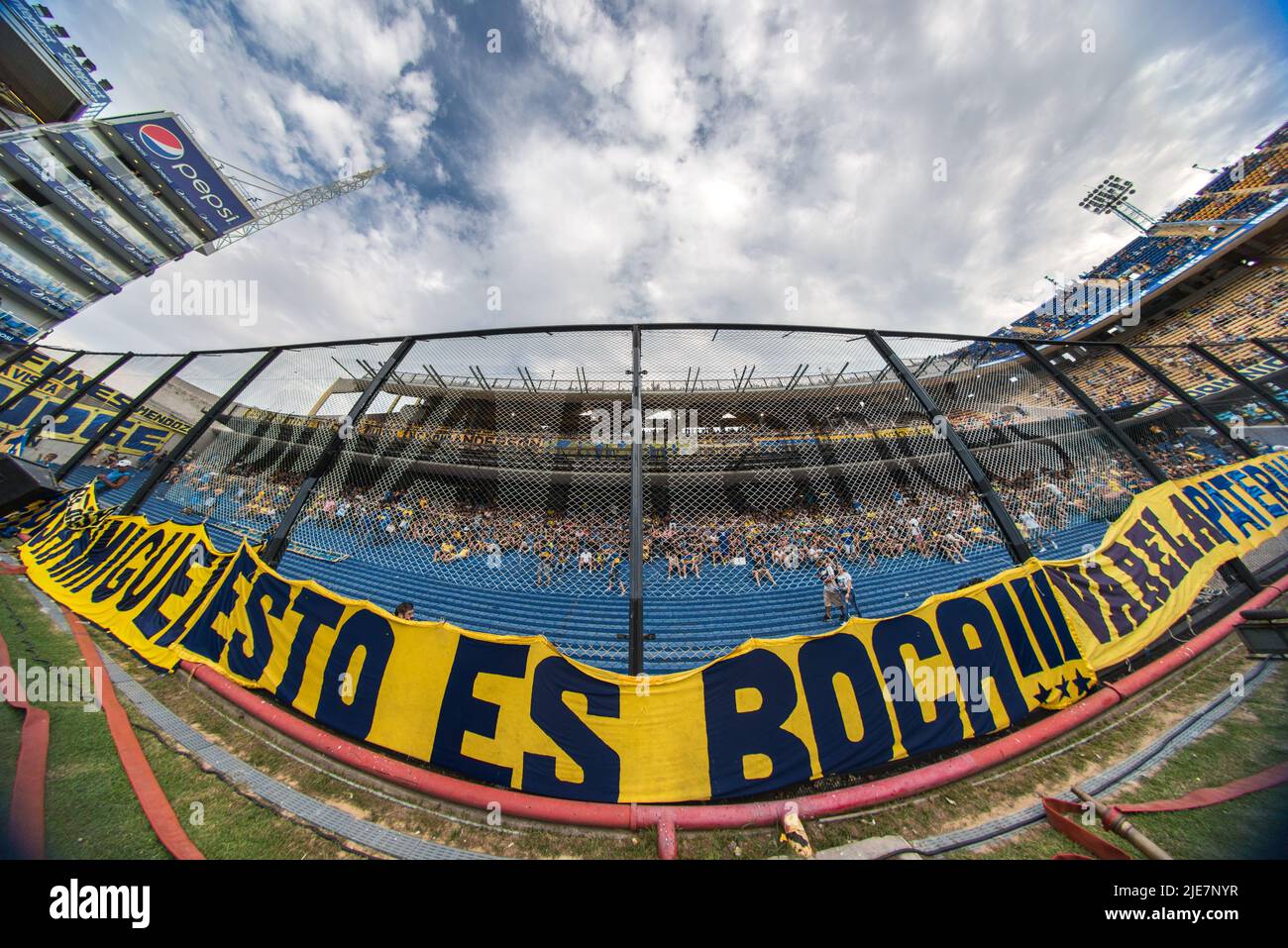 A full capacity stadium at Boca juniors home La Bombonera Stock Photo ...