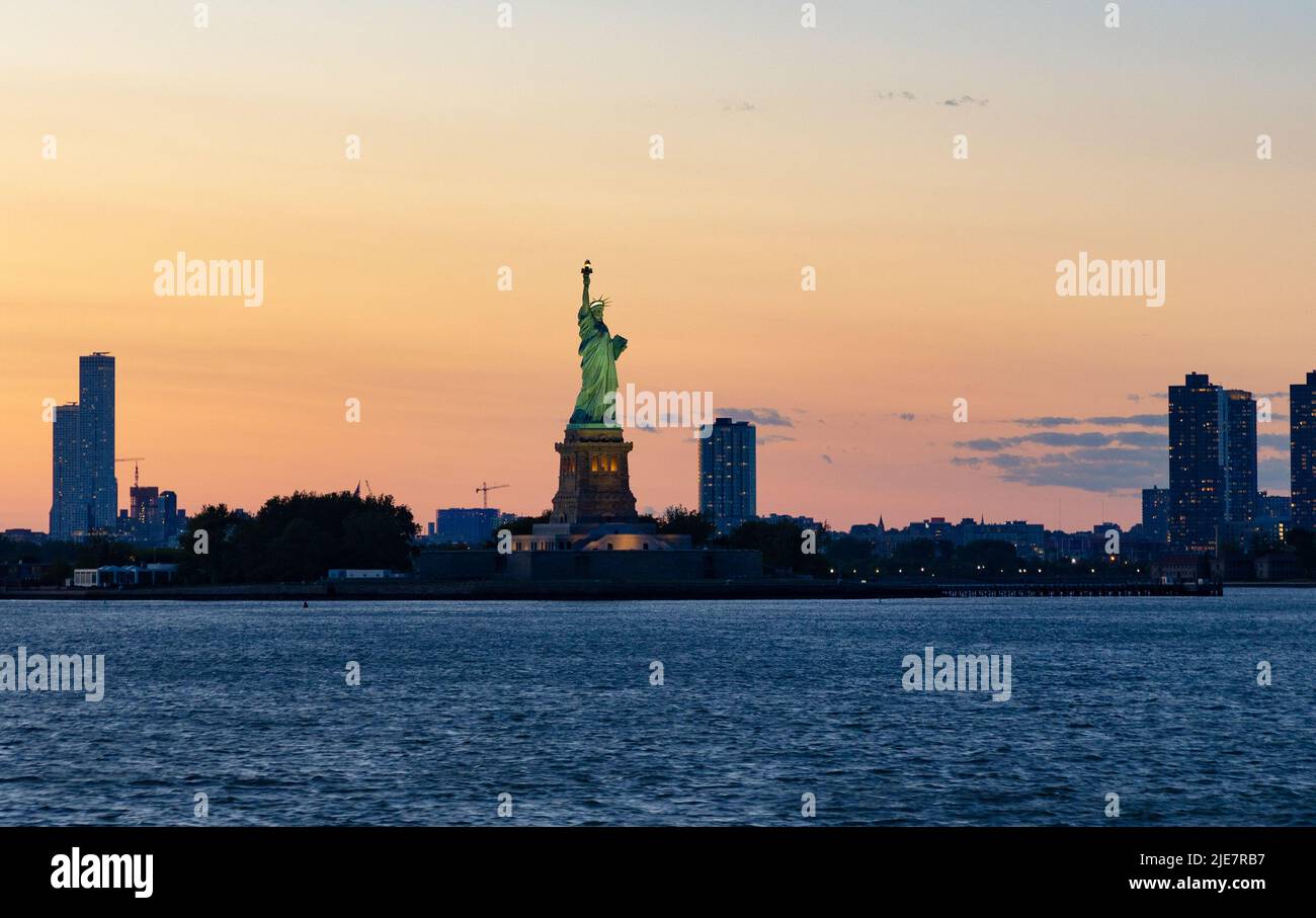 Lady liberty at dusk hi-res stock photography and images - Alamy