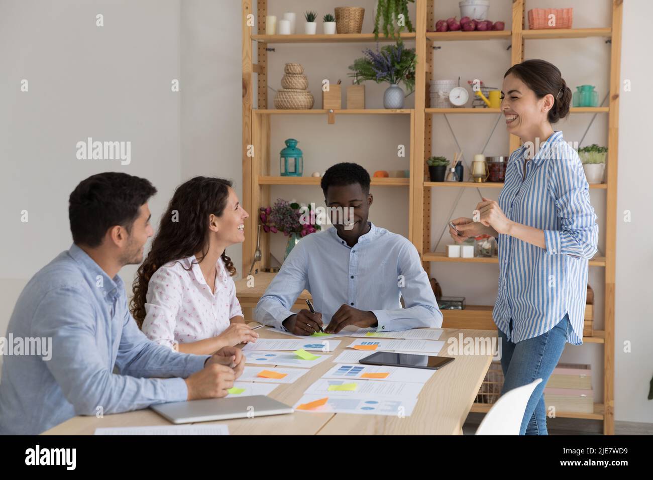 Teambuilding subordinates hi-res stock photography and images - Alamy