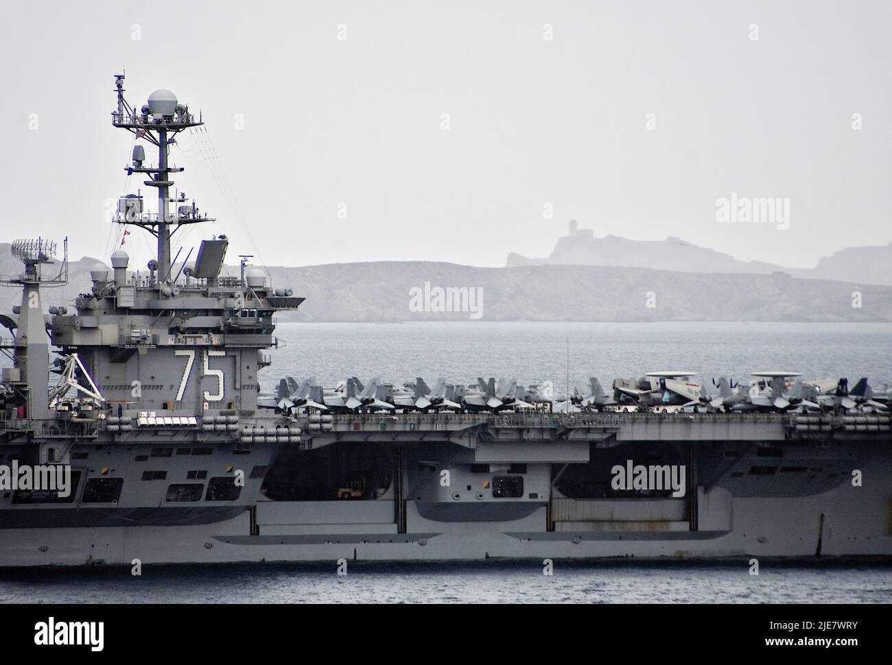 The aircraft carrier USS Harry S. Truman leaves in the French ...