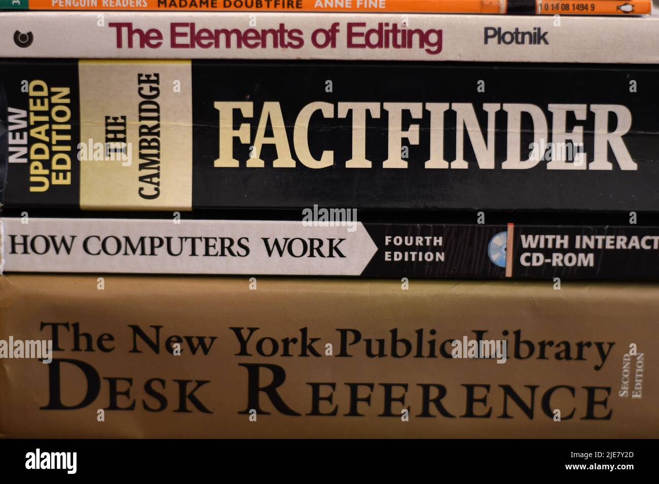 Knowledgeable hi-res stock photography and images - Alamy