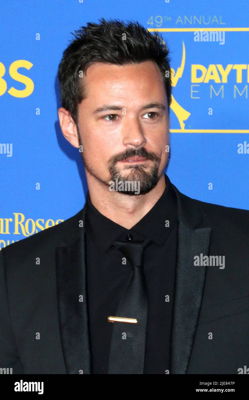 LOS ANGELES - JUN 24: Matthew Atkinson at the 49th Daytime Emmys Awards ...