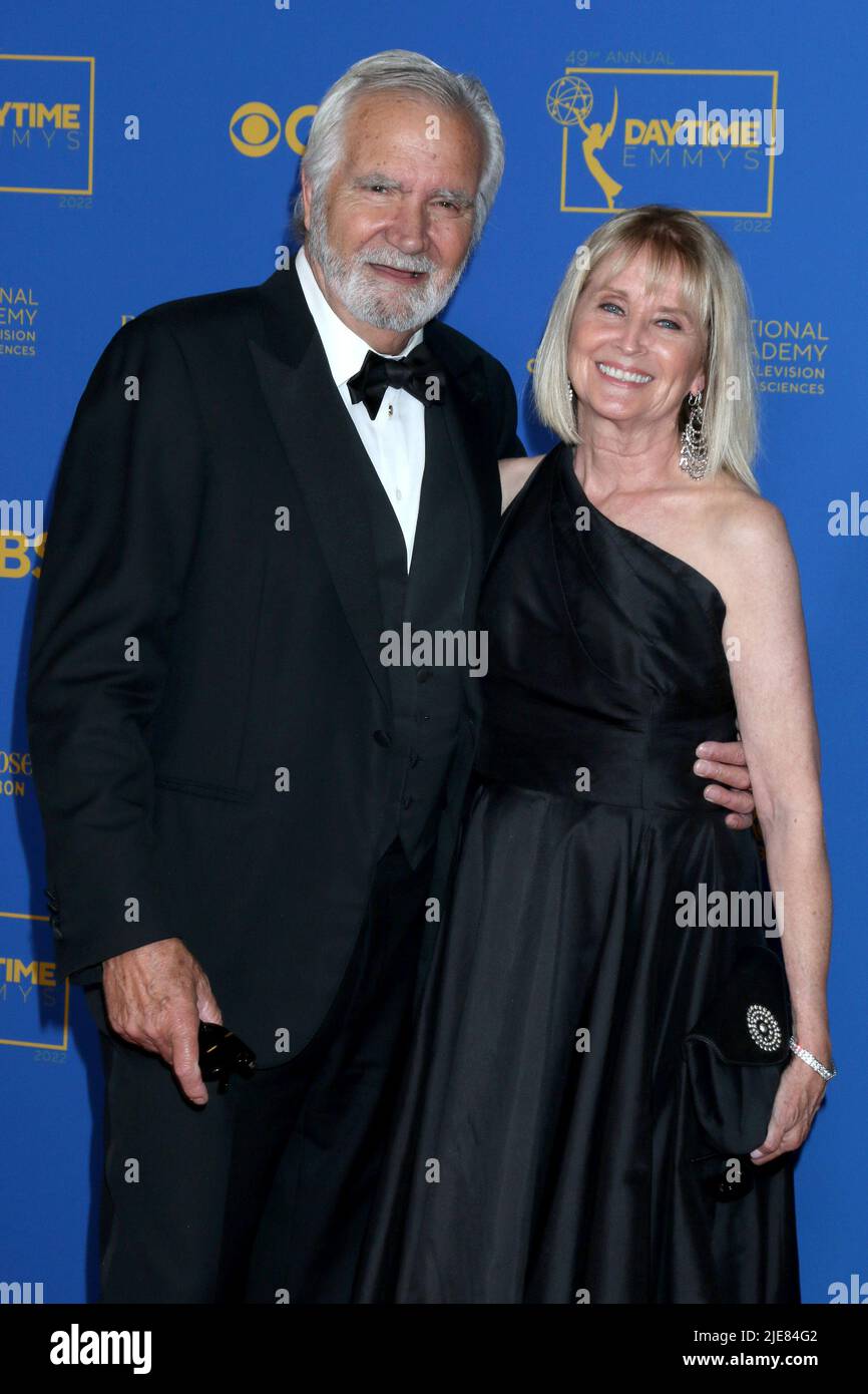 LOS ANGELES - JUN 24: John McCook, Laurette Spang McCook at the 49th ...