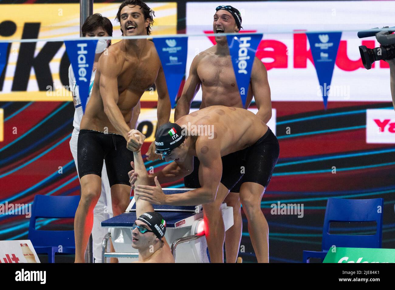 Budapest, Hungary. 25th June, 2022. Thomas Ceccon (L), Federico ...