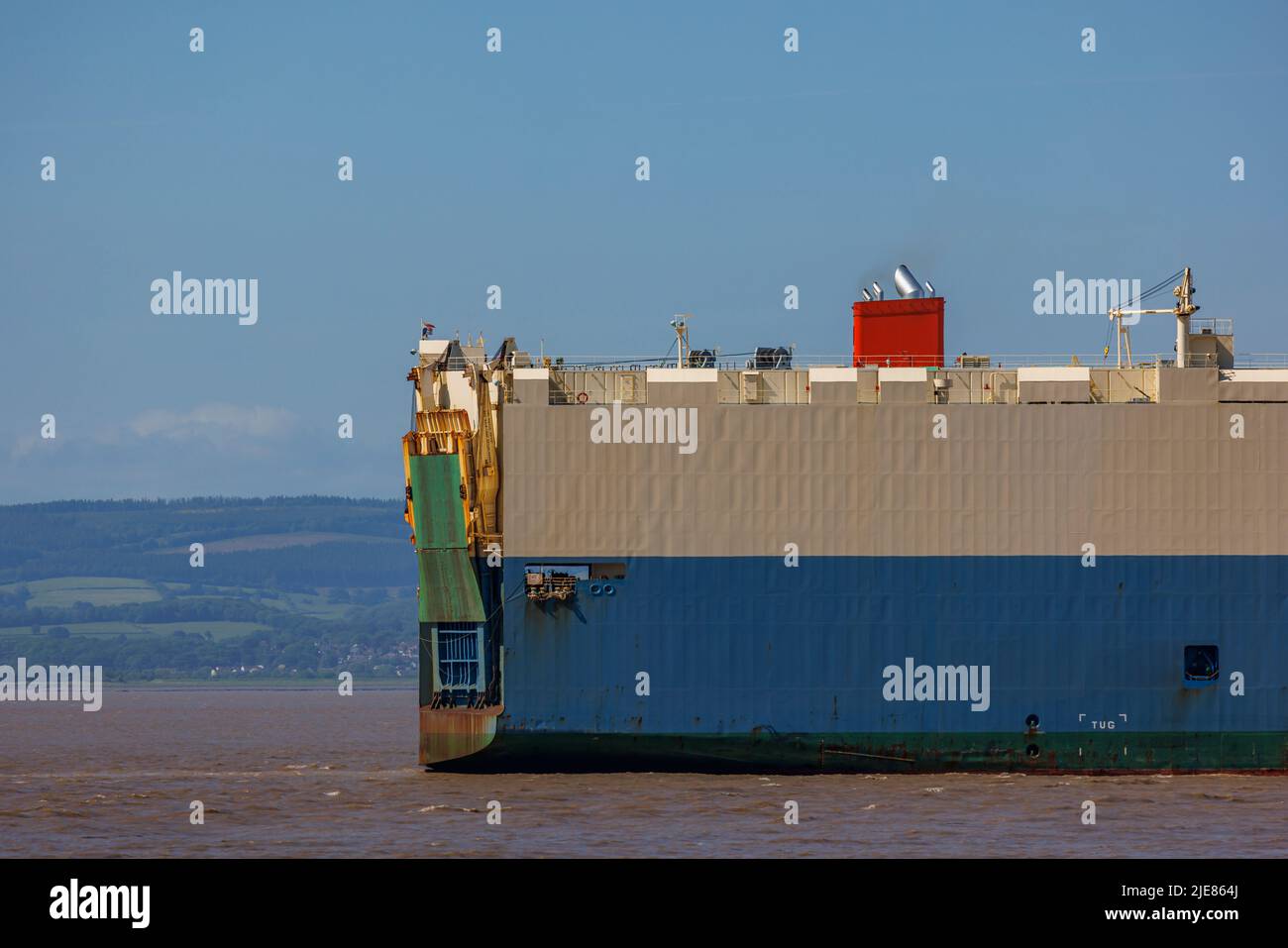 Sunny vehicle ramp hi-res stock photography and images - Alamy