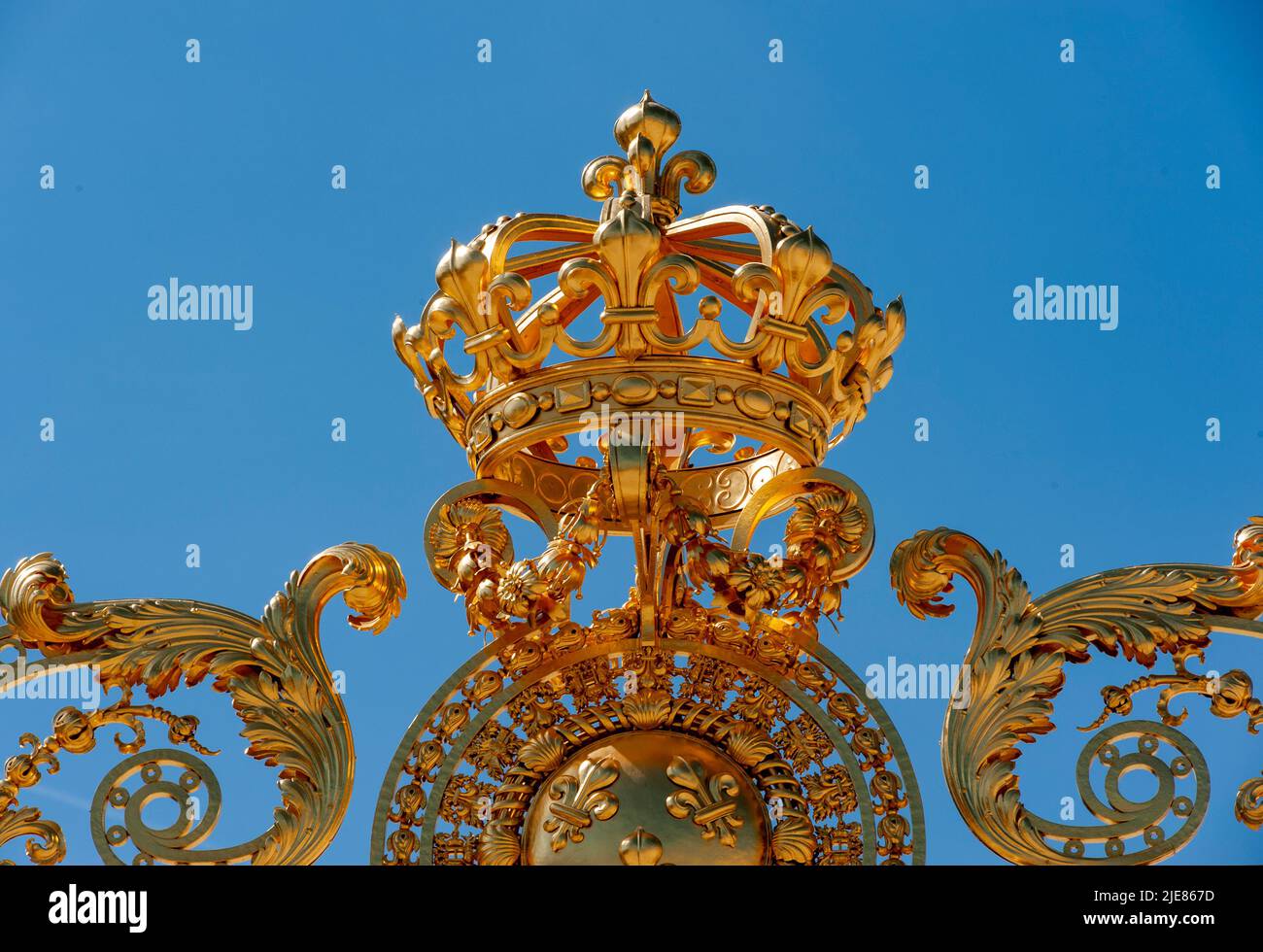 Versailles, France - Detail, Front Gate, "Sun King" louis XIV Symbol ...